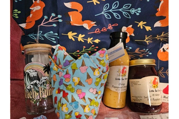 ARTISTS HAND MADE BAG OF GOODIES | BRINGBACK 2ND ANNUAL TEAM HONEYBEA ...