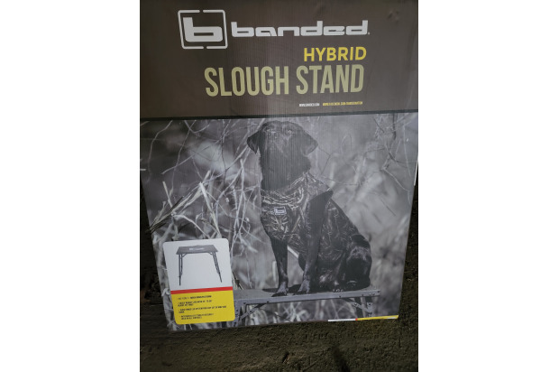 Banded Slough Hybrid Dog Stand | 2022 Spring Grand | Hunting Retriever ...