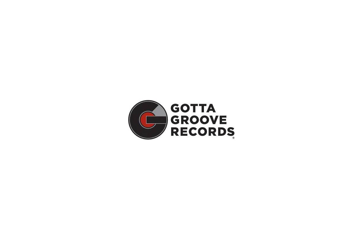 Gotta Groove! Record Pressing Plant Tour & Swag | Spring Benefit ...