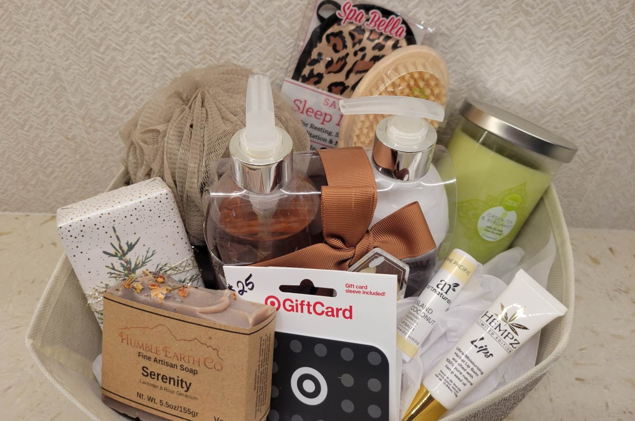 Self-Care Basket | Amplify's 2022 Impact Awards and Friendraiser ...