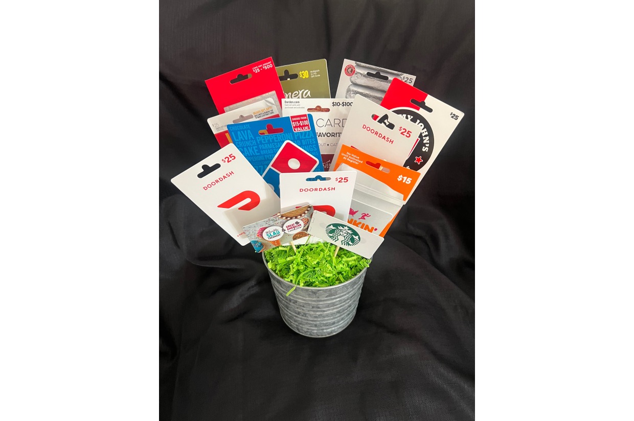 Food for Days Gift Card Tree | Silver Stars Silent Auction 2025 | KPHS ...