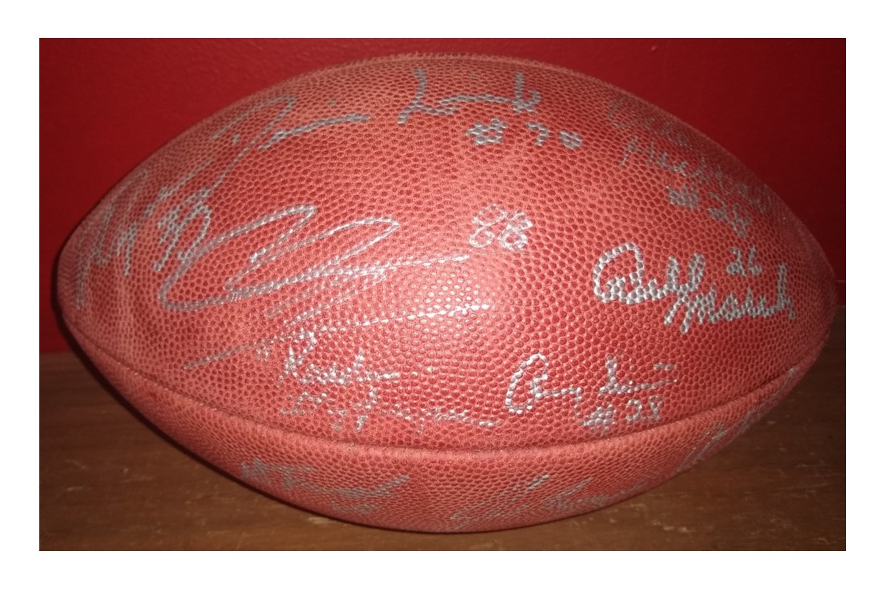 19. Badger football signed by Ron Dayne- Heisman Trophy winner, Rufus ...