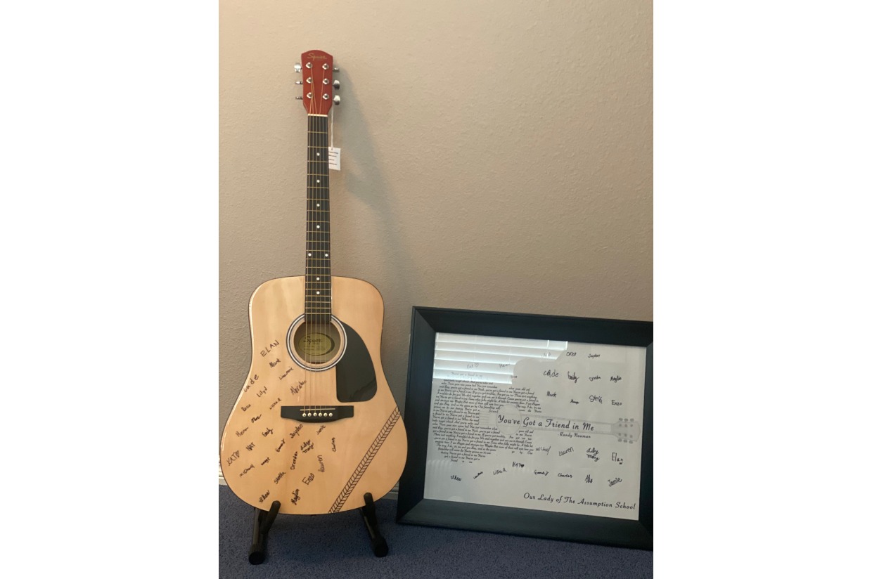 5th Grade Class Rocks!- Guitar Designed and Signed by the 5th Grade ...