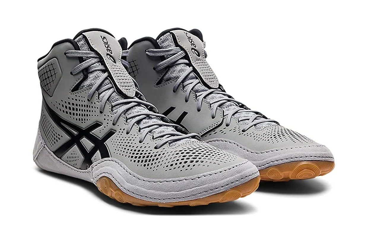Men's Size 7 - ASICS Dan Gable Evo 2 Wrestling Shoes | Silent Auction ...