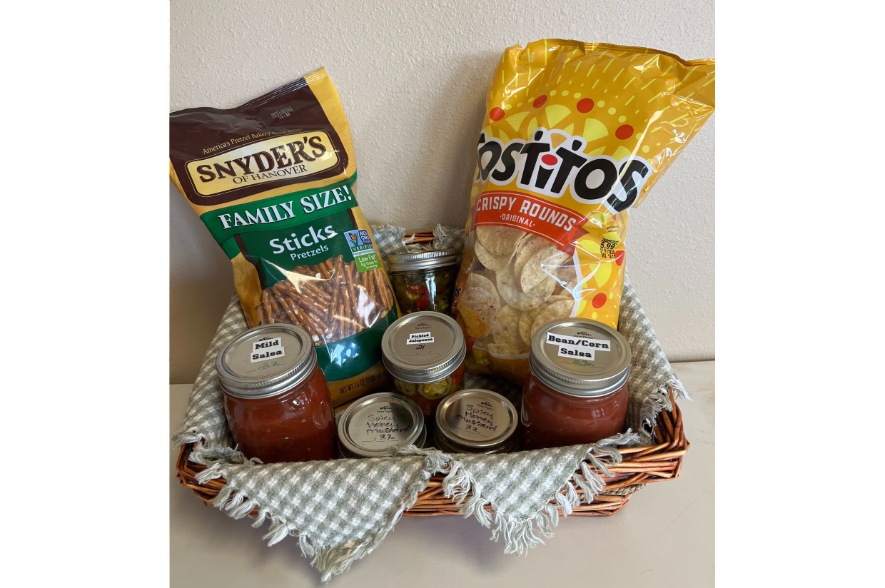 Salsa and Honey Mustard Basket | 2023 stalker lake LRCC fundraiser ...