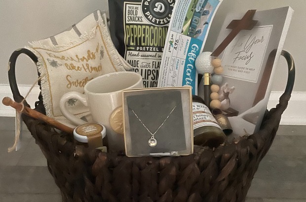 Art 2 Heart Basket | Fly High Foundation's 2024 Virtual Auction | Fly ...