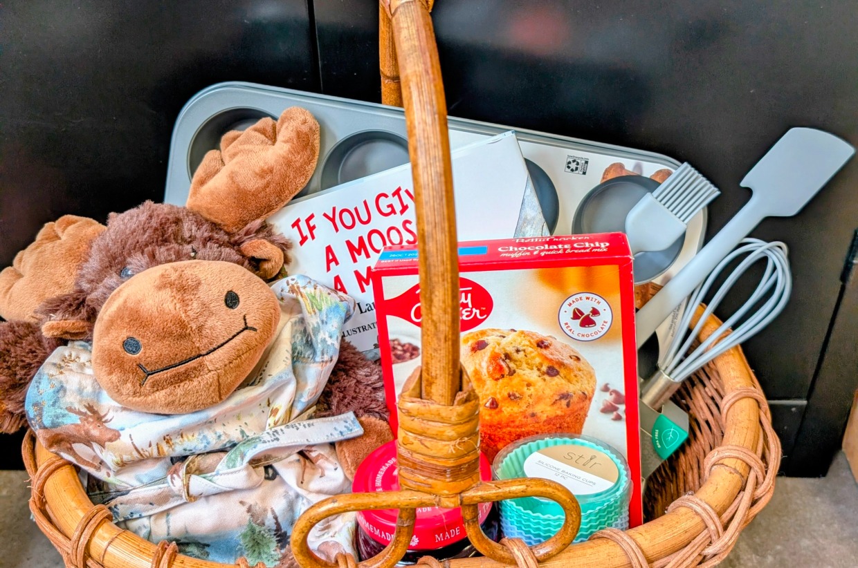 If You Give a Moose a Muffin Kids Baking basket | 2025 Christikon ...