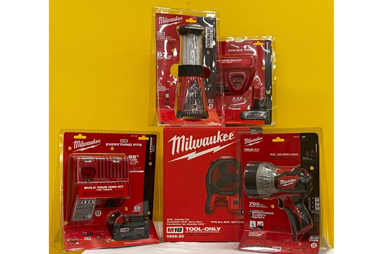 Milwaukee Tool M18 Jobsite Fan, Spotlight, Trouble light Battery pack ...