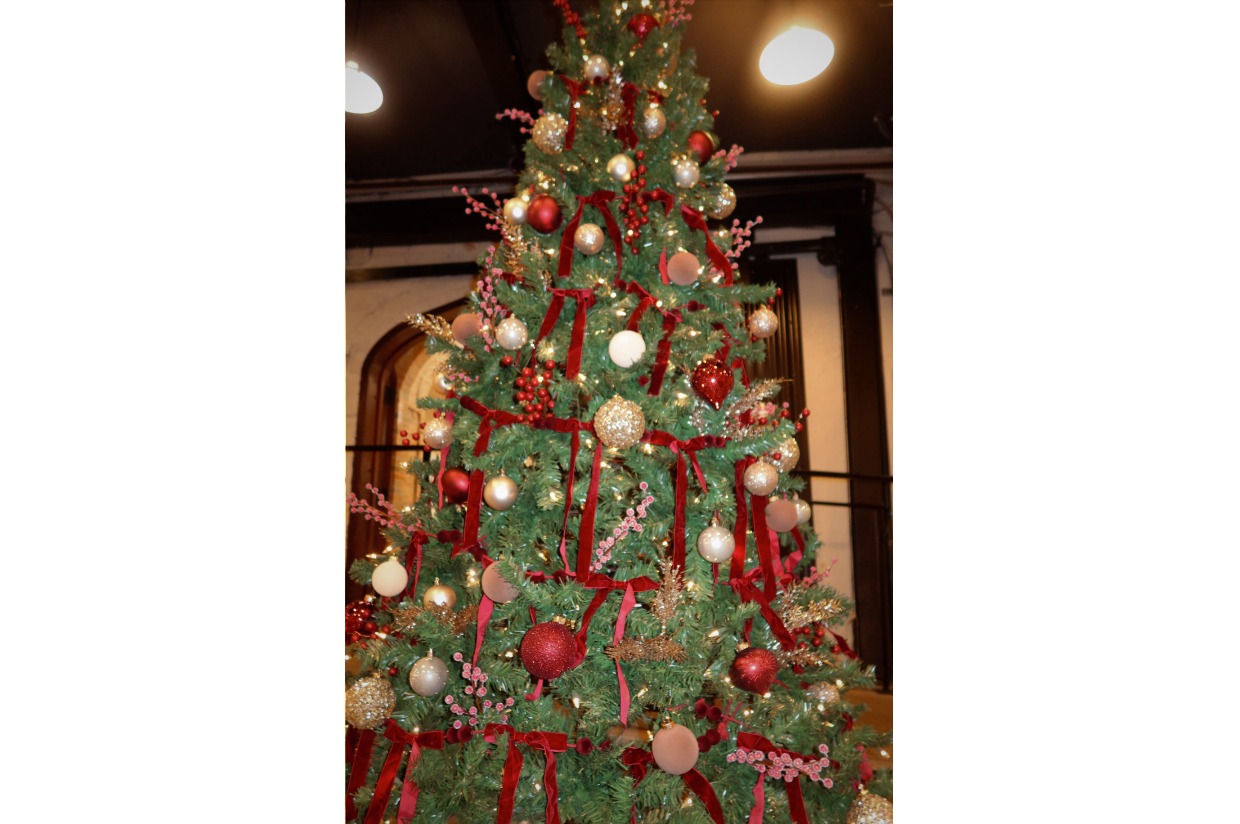 The Calm & Comfort Tree — Festival of Trees 2025 — Renault Winery ...