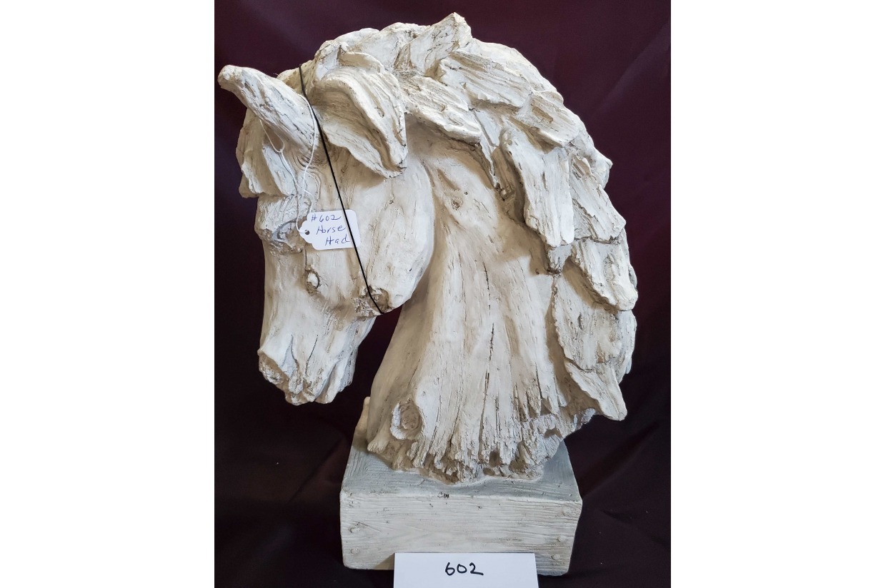 #602 Horse Head Statue | Roy's Kids Annual Auction 2025 | Roy's Kids ...