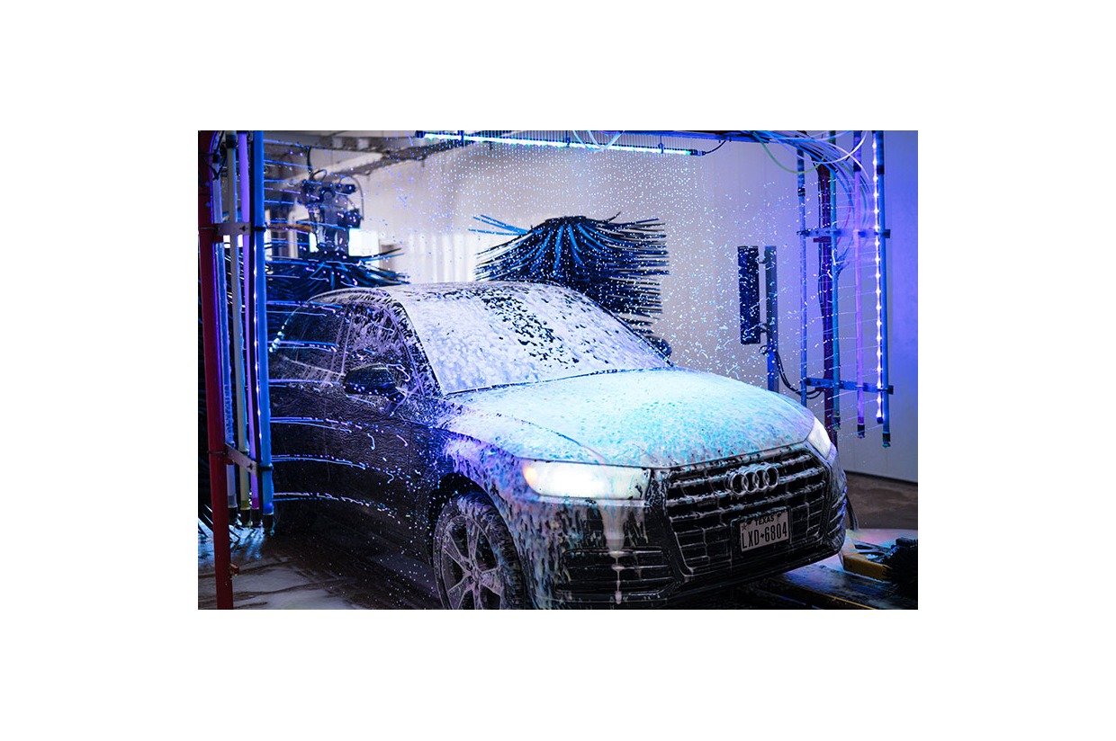 Surf Thru Car Washes (5) | 2nd Annual Online Auction! | Warrior Men's Lacrosse | BetterWorld