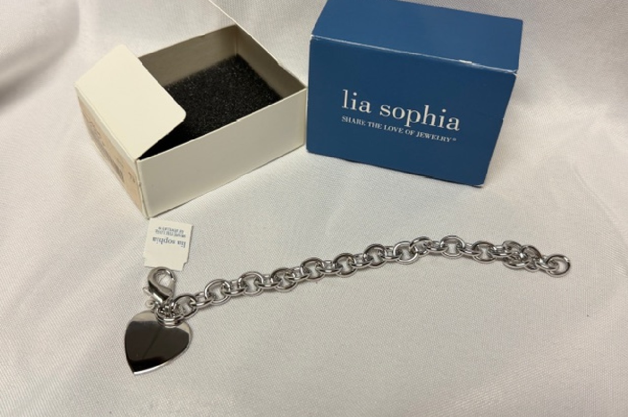 Silver Heart Charm bracelet — 2025 A Home for the Holidays Auction ...