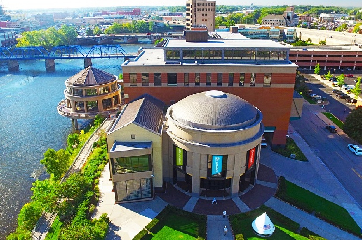 Grand Rapids Public Museum, (4) General Admission Passes | MPI Michigan ...