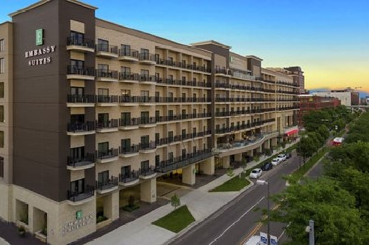 Embassy Suites Grand Rapids Downtown [1] Overnight stay with parking ...