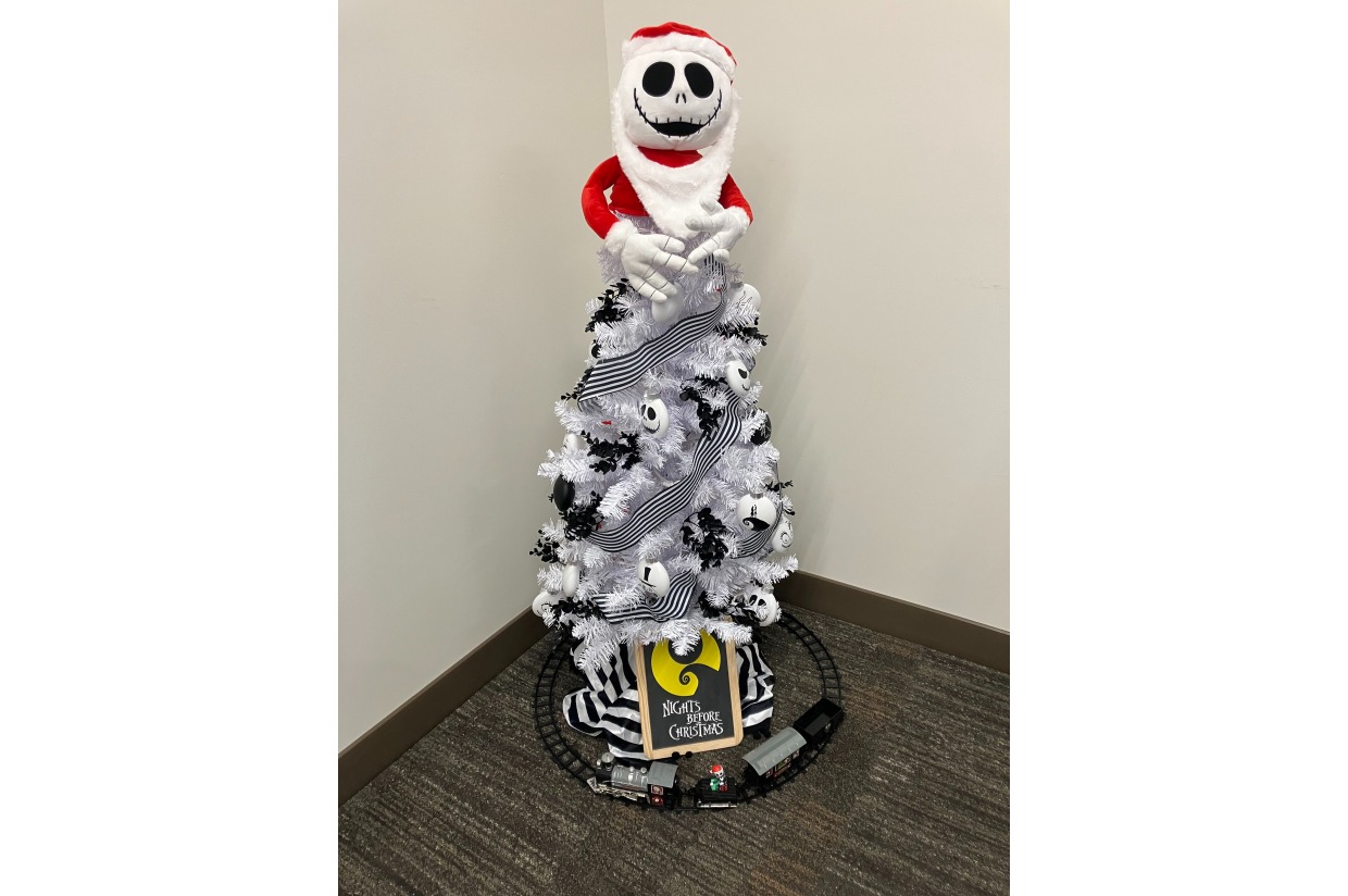 13: Kidnap the Sandy Claws | Barboursville Library Festival of Trees ...