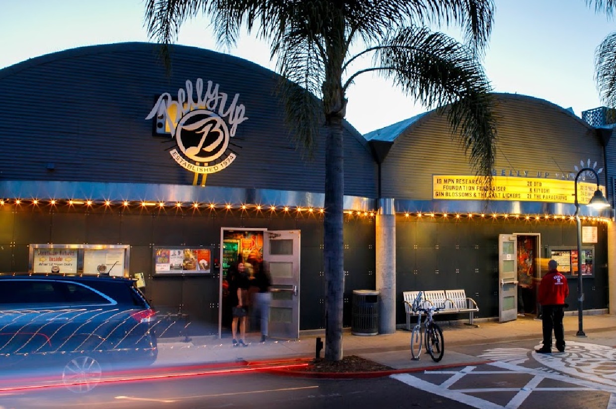 Belly Up Friday Happy Hour Show for 10 | 2024 LCC Barn Bash Online ...