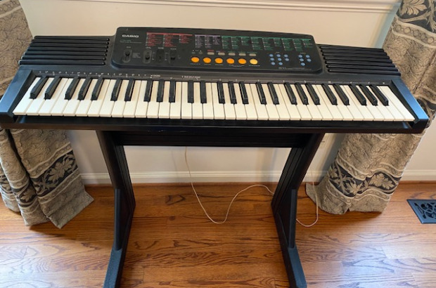 Casio Keyboard | Mardi Gras Dinner Silent Auction | St. John Neumann ...