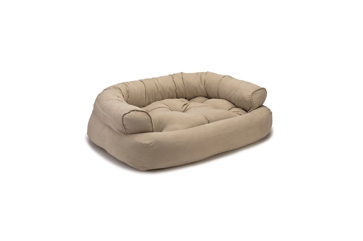 804. Snoozer Dog Bed — Dogs on the Catwalk 2025 — Red Dog Farm Animal ...