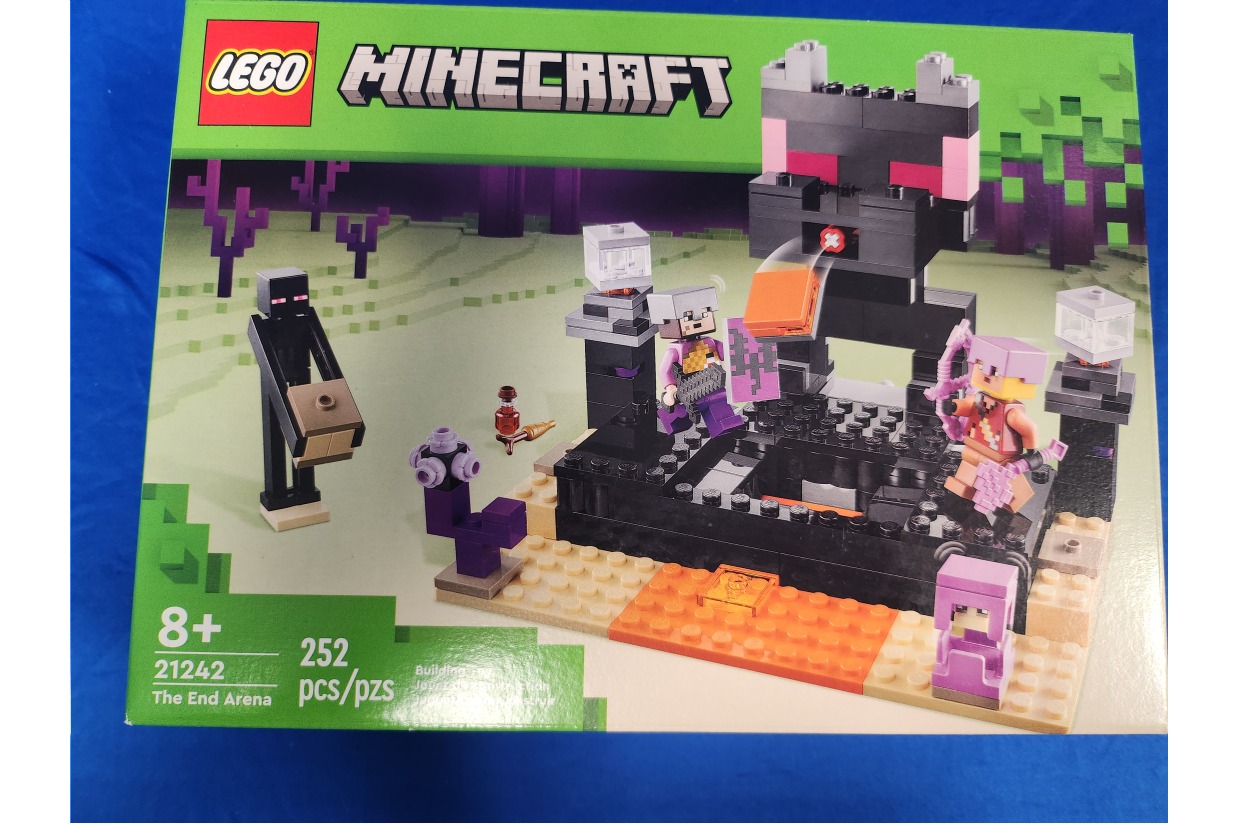 Lego Minecraft Set | 2024 Brick Silent Auction | Brick Elementary PTO ...