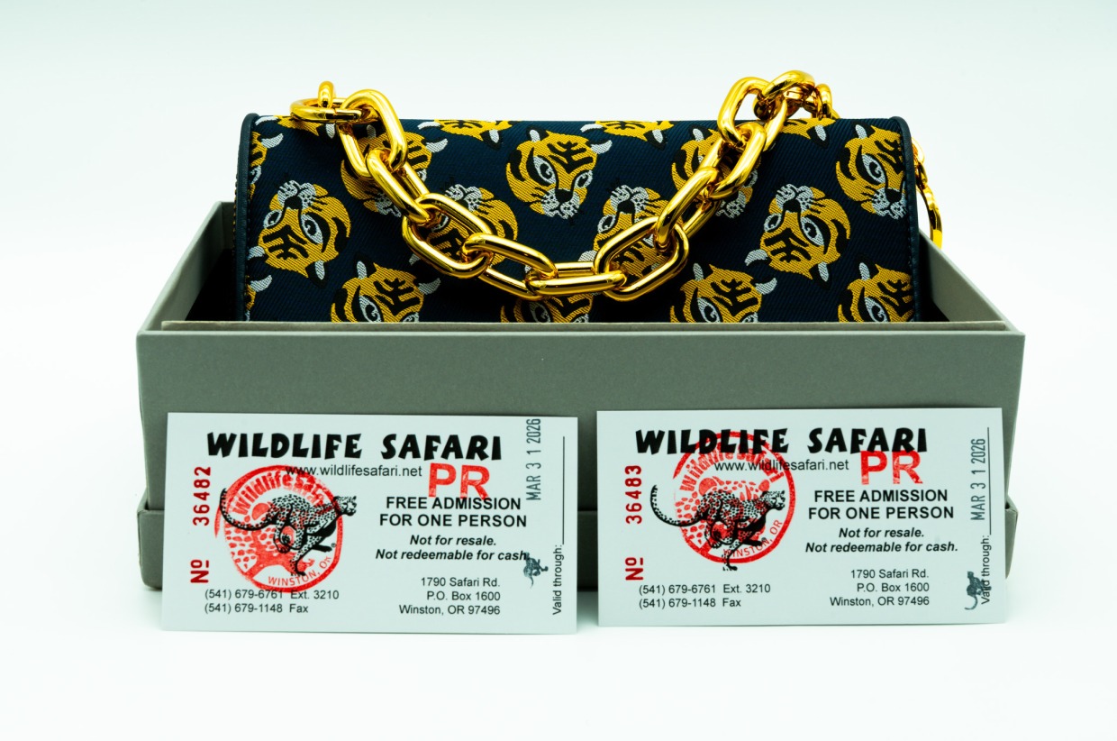 Wildlife Safari Bundle | 2025 NWAC Online Auction | Northwest Animal ...