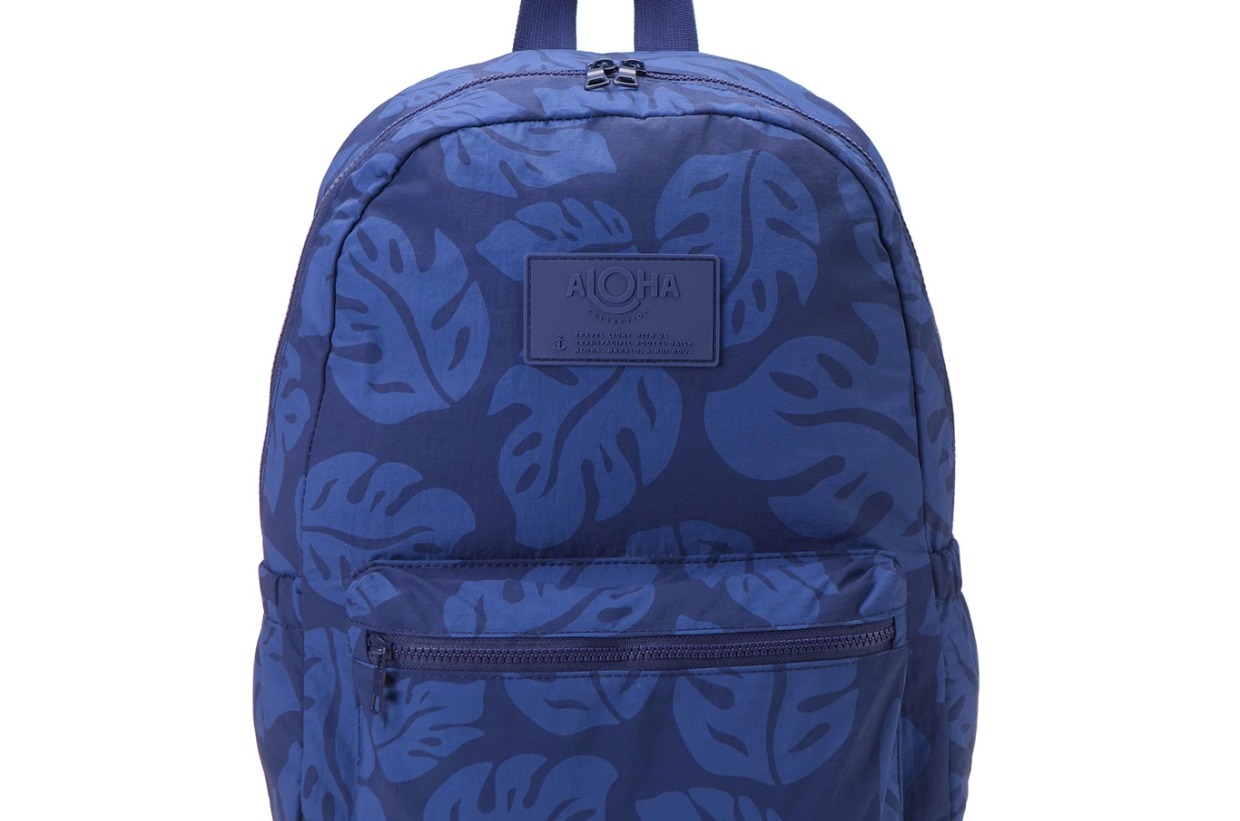 Aloha Collection Laule'a Go-Light Backpack in Current on Navy | KSM Ho ...