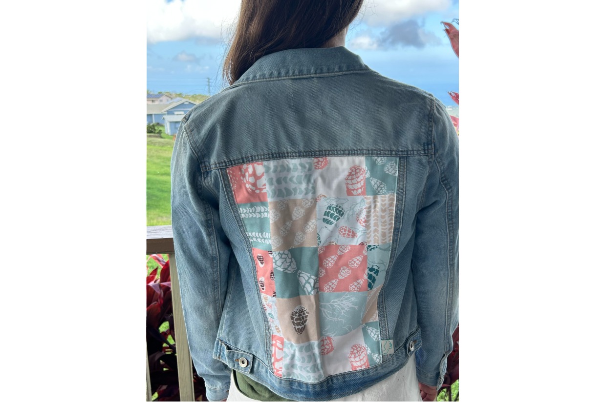 Hapa Maui Designs Denim Jacket with Seashell Patch Quilt Design on Back ...