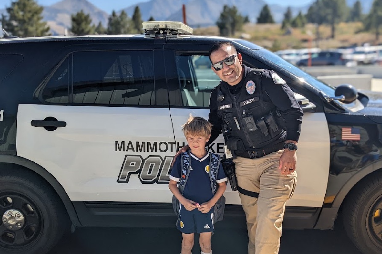 MLPD Police School Pick Up & Tour | Recogida y recorrido por la escuela ...