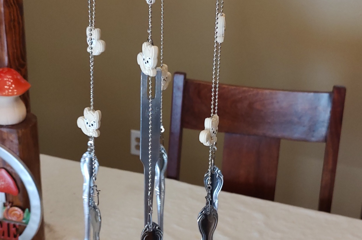 White Squirrel Wind Chime — Eat Well/Live Well Silent Auction — Hunger ...