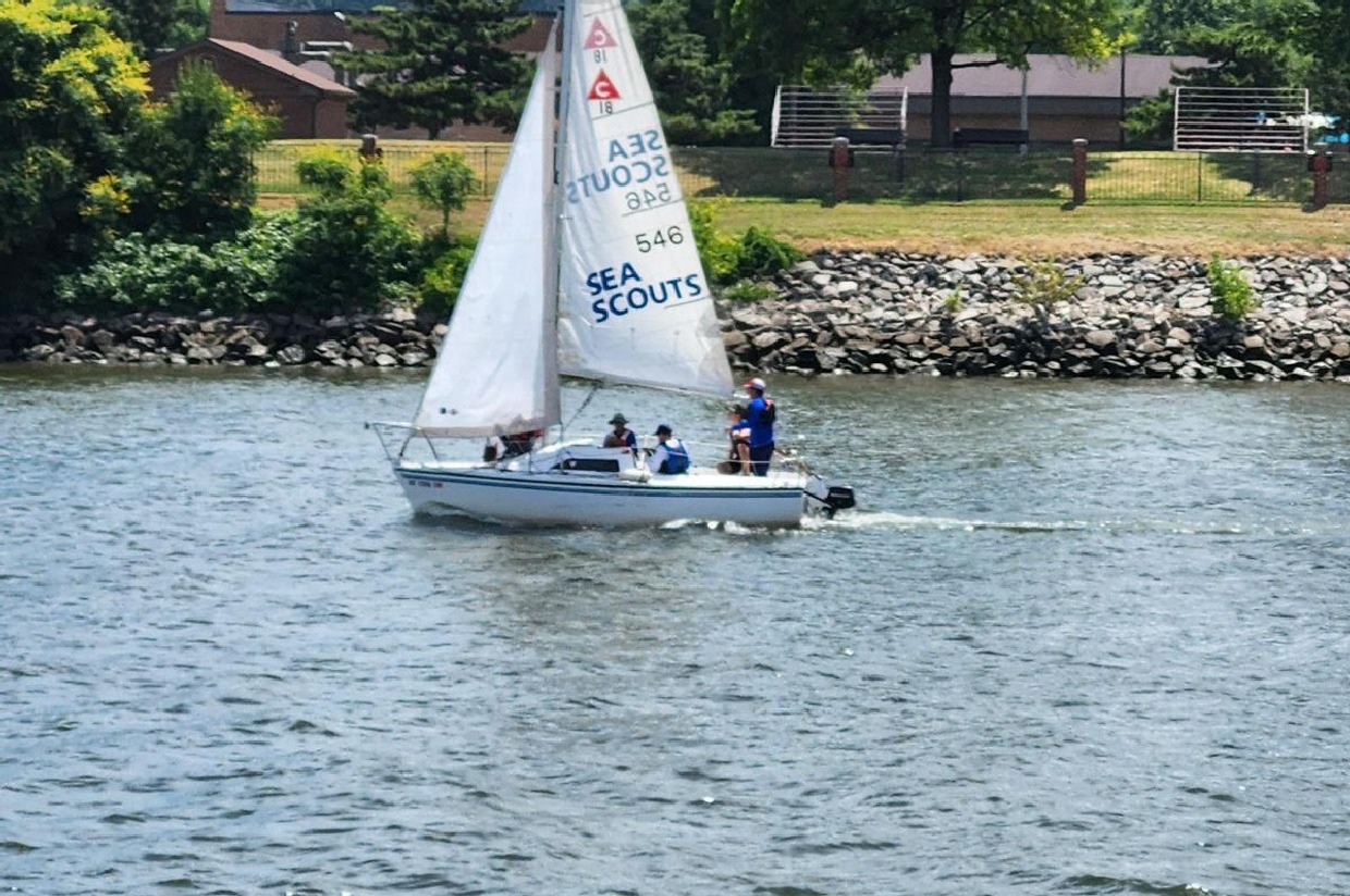 An half-day sailing excursion with Skipper Carmel! Four people on S/V ...