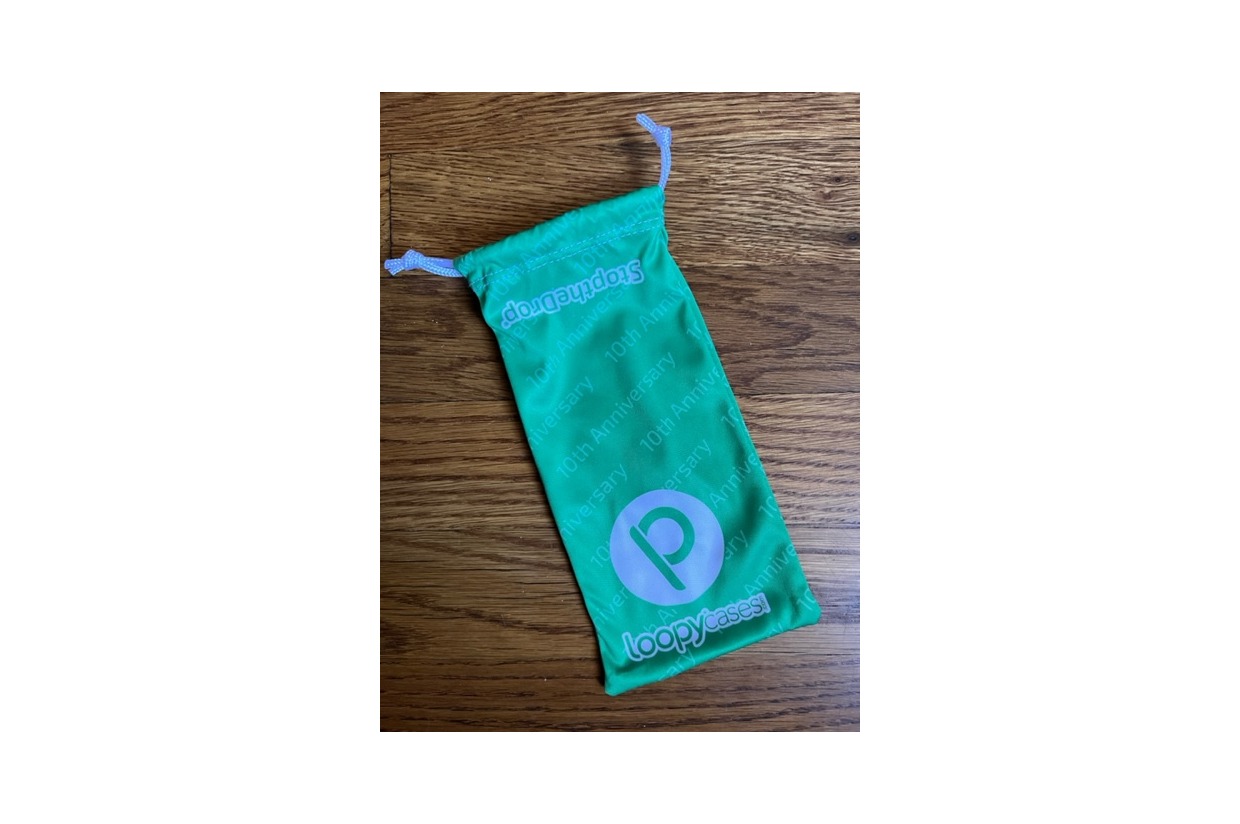 Loopy Case - iPhone 14 PRO GREEN 6.1 in | goMOMS 2024 Annual Auction ...