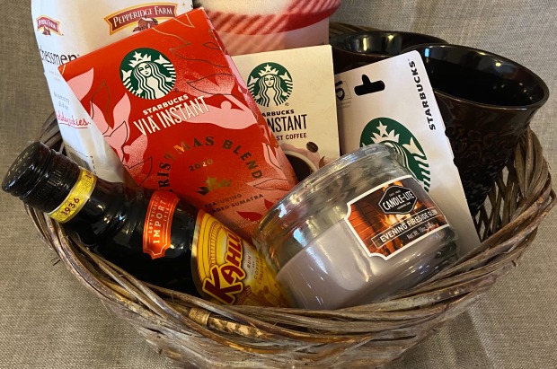 Coffee and Kahlúa Gift Basket | Holiday Gift Auction to Benefit Table ...